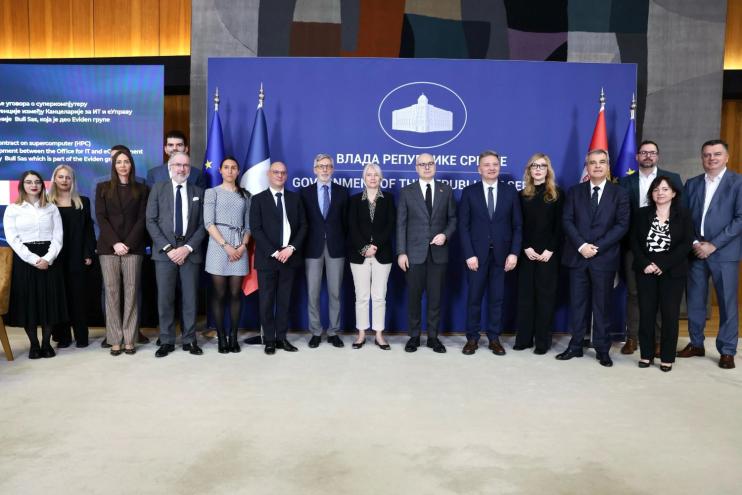 Potpisan ugovor za nabavku novog superkompjutera i razvoj veštačke ...