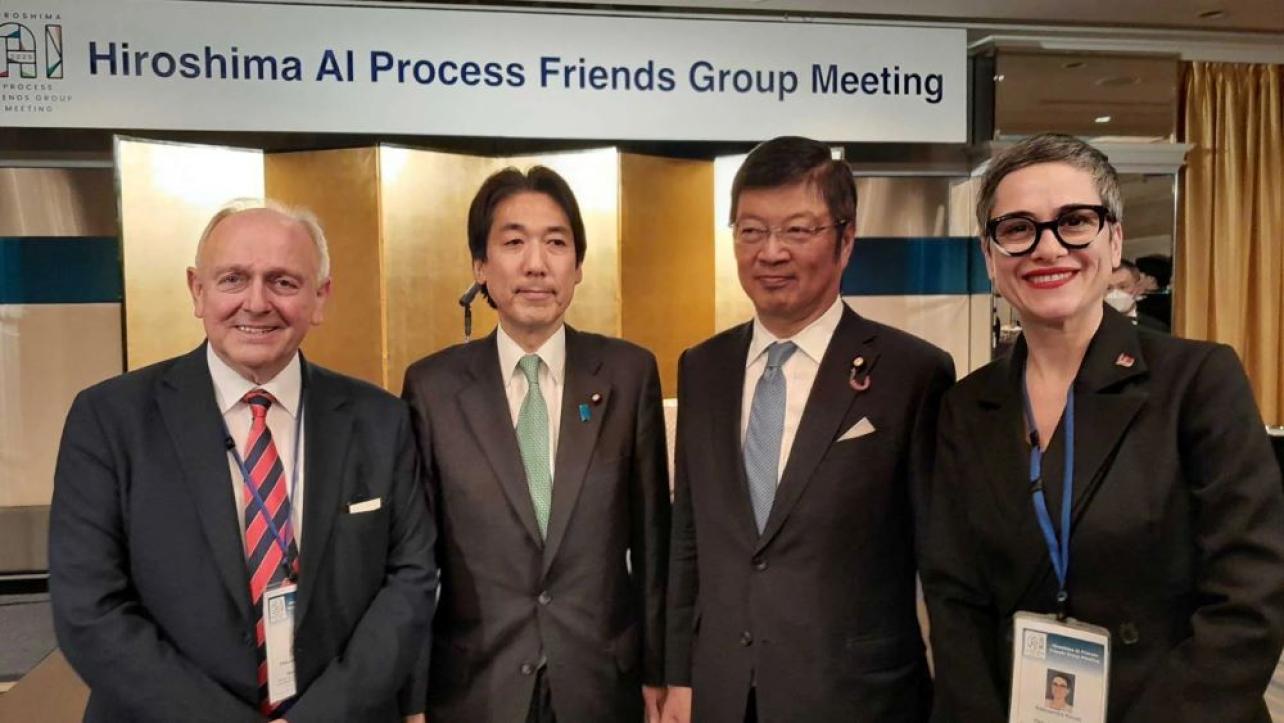 Državni sekretar prof. dr Trajanović na sastanku Grupe prijatelja ...